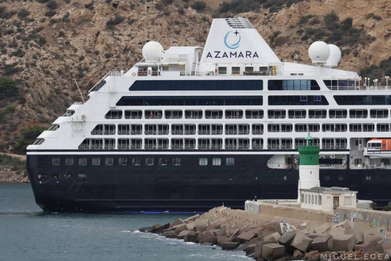 El -MS Azamara Onward- en Cartagena por Miguel Egea – Los Faros del Mundo